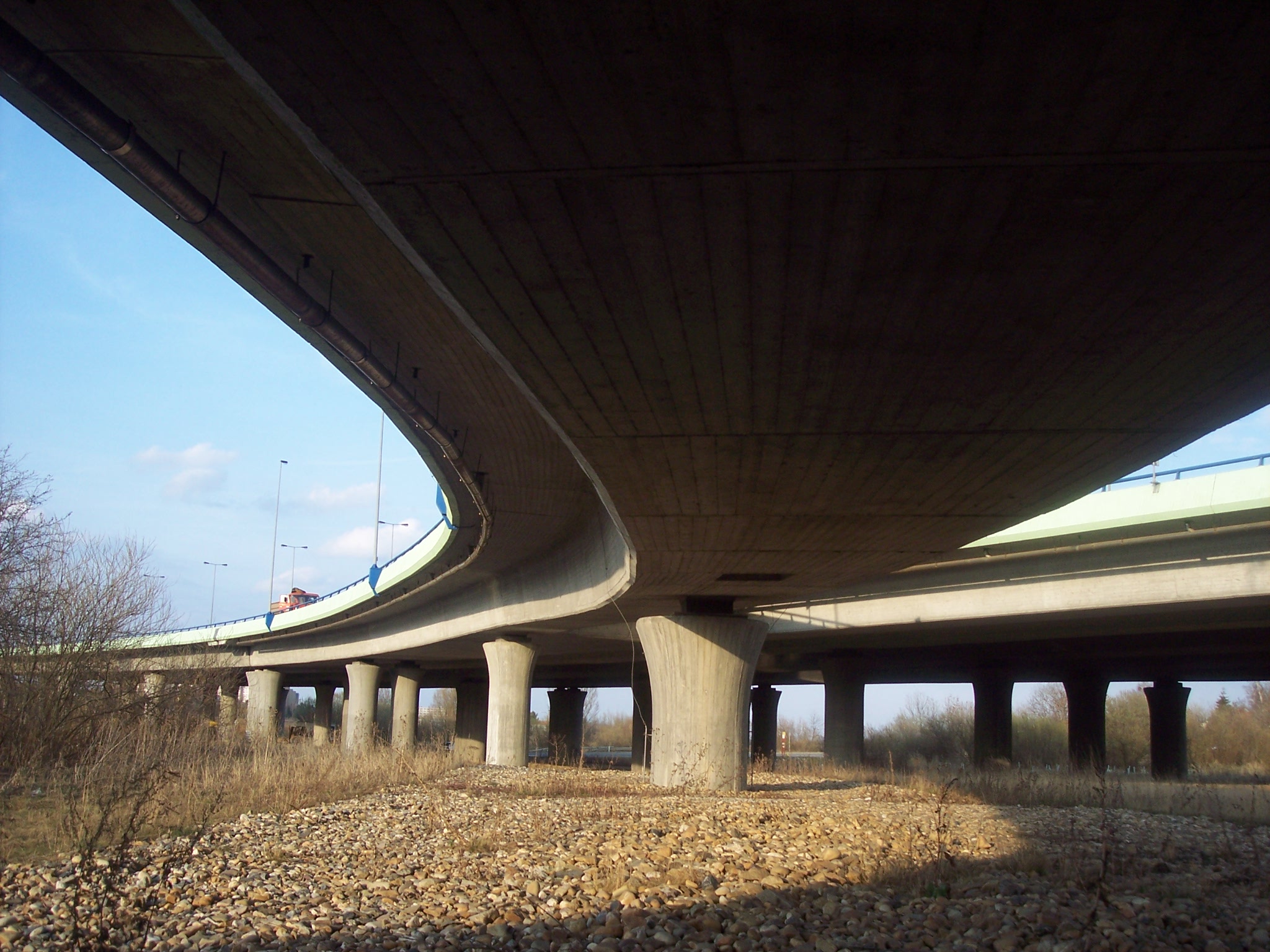 Motorway circuit around Prague, viaduct Řepy – Ruzyně - Ing. Roman Šafář